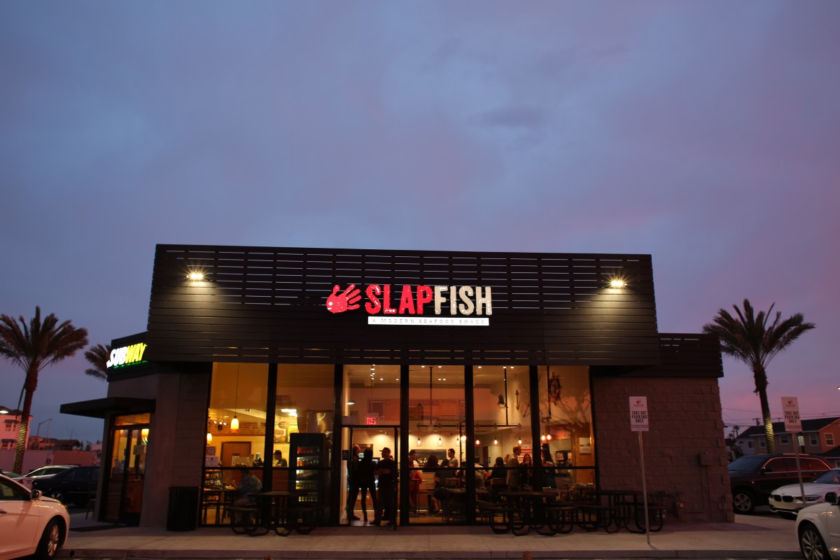 Slapfish Opens in Newport Beach « Beer and Baking